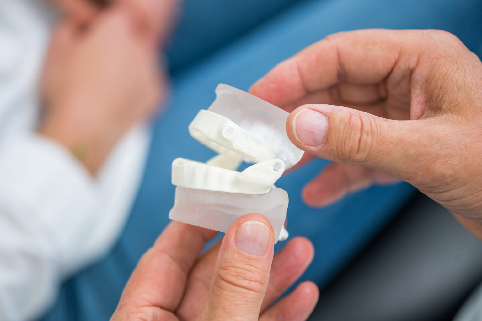 StreseDent: Schnelle Hilfe bei Schnarchen und Knirschen